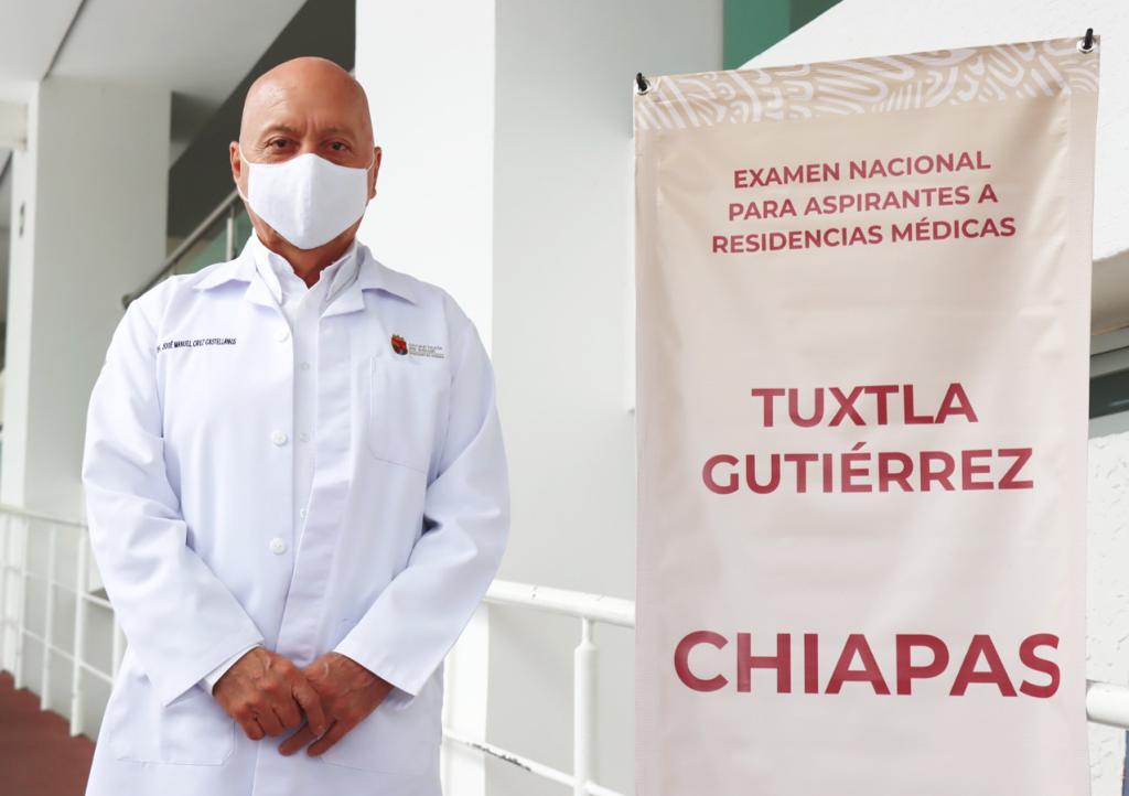 DR. PEPE CRUZ constata cierre de Examen Nacional de Aspirantes a ...