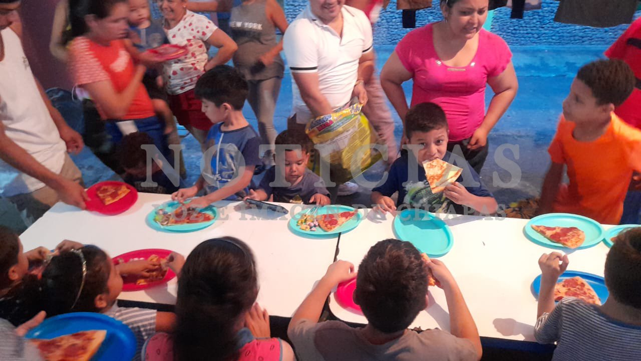 Migrantes y Albergue Todo Por Ellos piden permanencia de agente ...