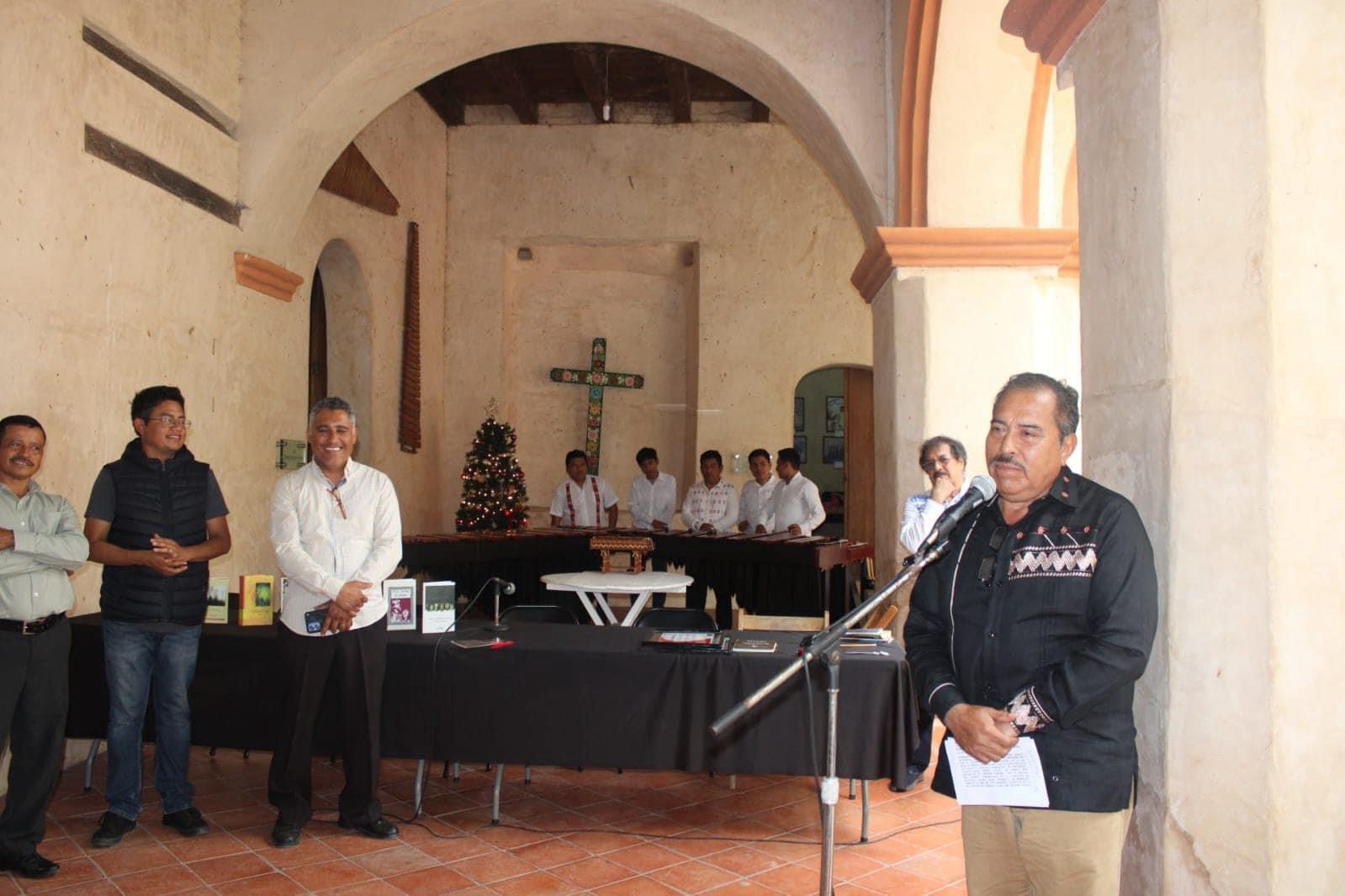 Homenaje a Uberto Santos - Noticias Voz e Imagen de Chiapas