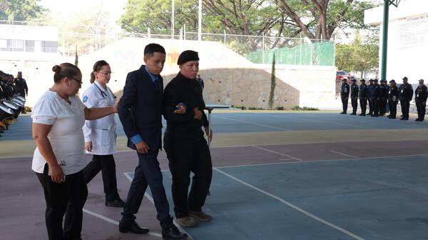 SSP entrega reconocimiento y título honorífico a joven egresado ...