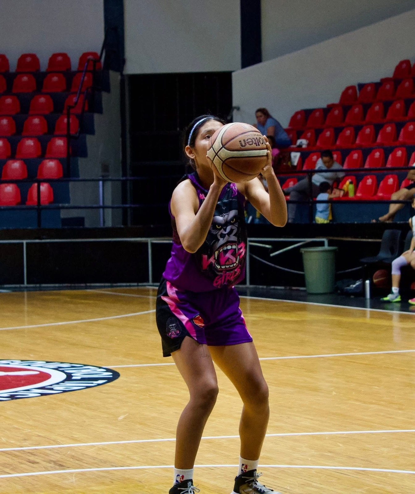Niña basquetbolista obtiene beca en Monterrey - Noticias Voz e Imagen ...