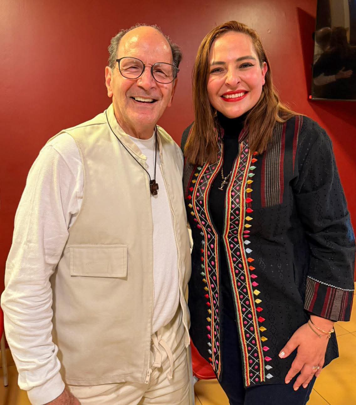 Se reúne Fabiola Ricci con el sacerdote Alejandro Solalinde - Noticias ...